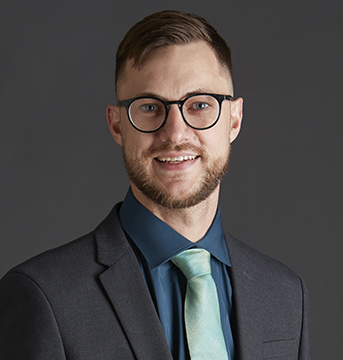 Ian Thomas | Attorneys | Bowman and Brooke LLP